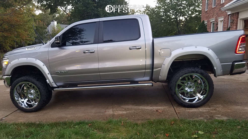 2019 Ram 1500 with 24x14 -76 RBP Avenger and 35/15.5R24 Venom Power ...