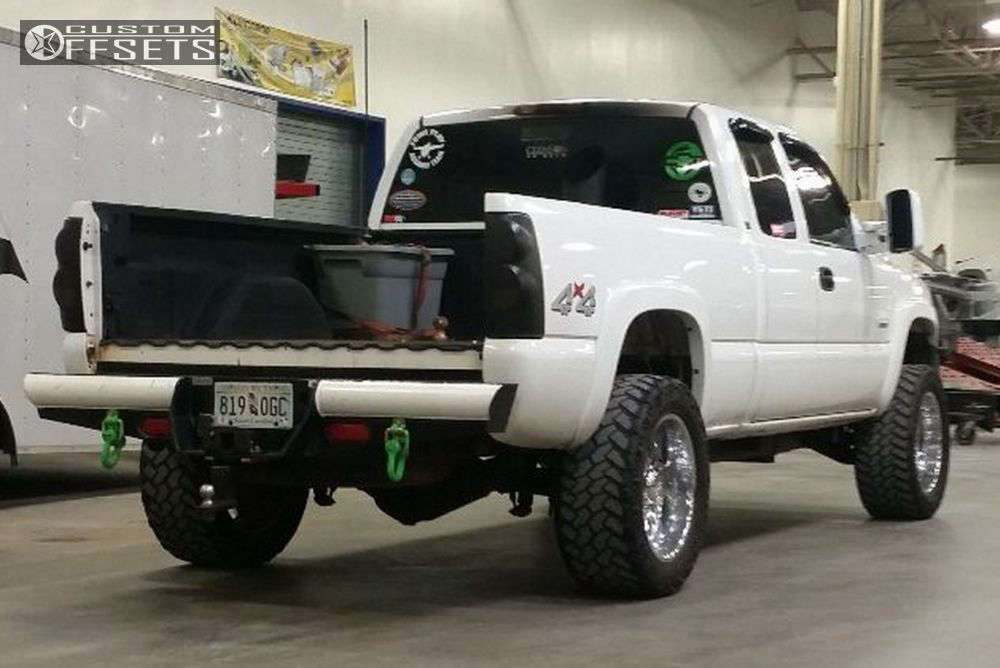 2001 Chevrolet Silverado 2500 HD with 20x10 -21 Axe Offroad 64 and 305 ...