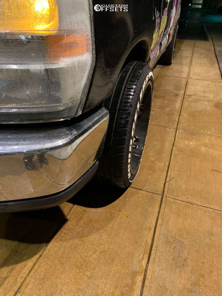 2008 Ford E-150 with 20x10 -25 Vision Razor and 275/40R20 Fullway Hp108 ...