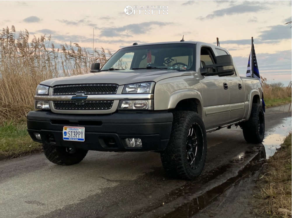 2004 Chevrolet Silverado 1500 with 20x10 -24 LRG 116 and 33/12.5R20 ...