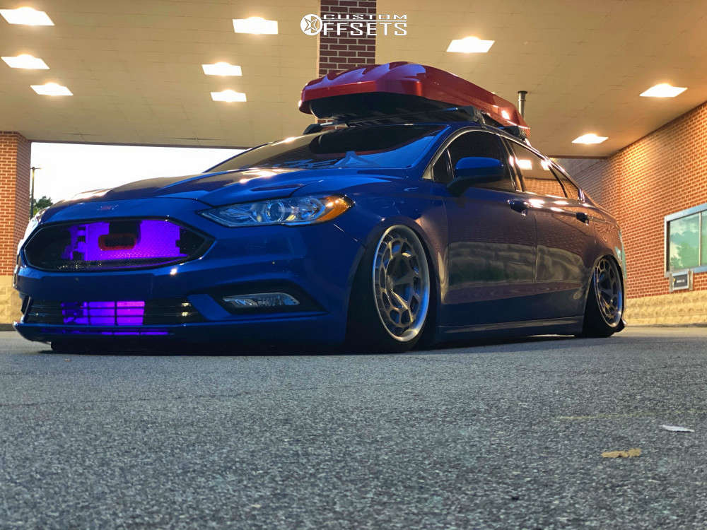 2017 Ford Fusion with 19x8.5 42 SevenK Circa and 225/40R19 Toyo Tires ...