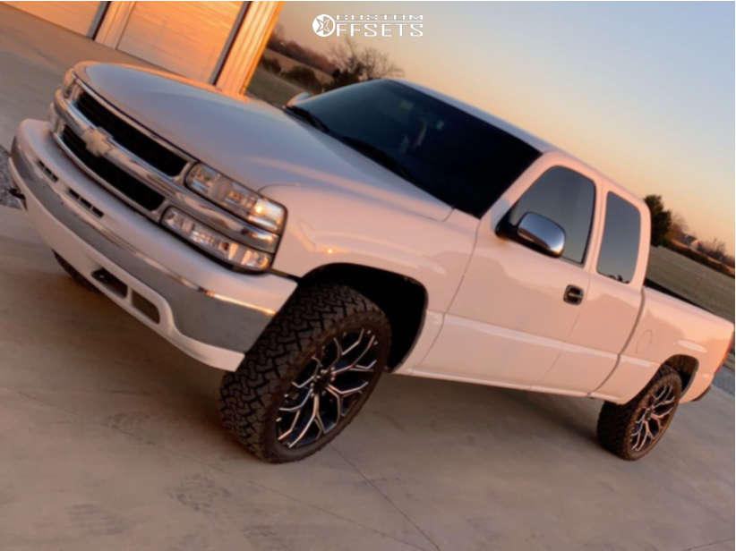 2000 Chevrolet Silverado 1500 with 22x9 24 4Play Pr169 and 285/45R22 ...