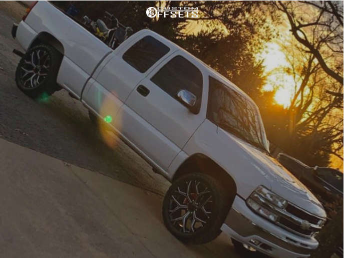 2000 Chevrolet Silverado 1500 with 22x9 24 4Play Pr169 and 285/45R22 ...