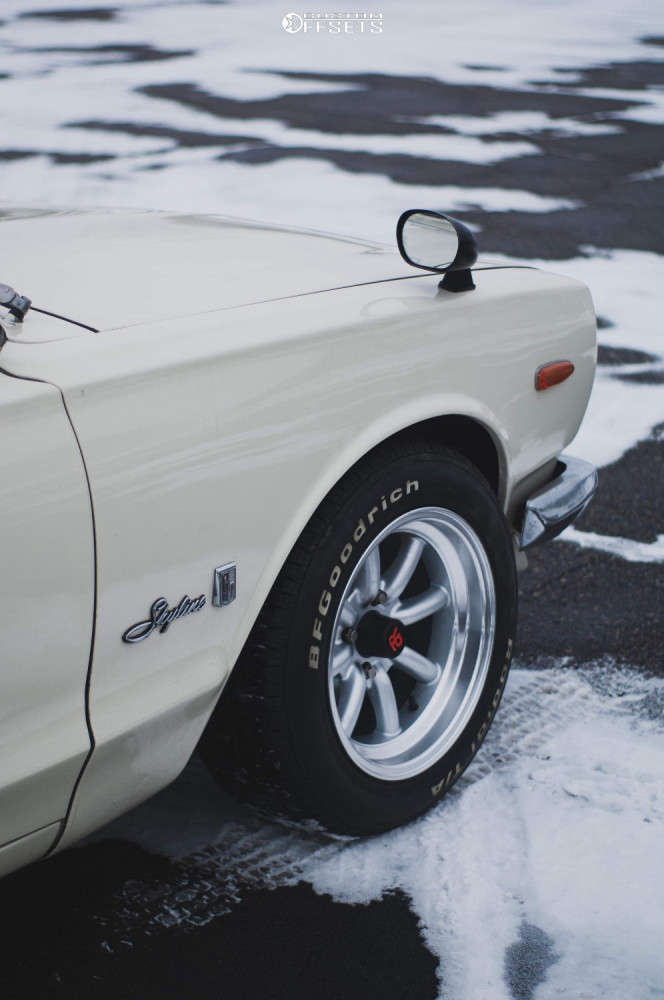 1971 Nissan 240Z with 15x8 -0 Atara Racing Pisang and 225/60R15 ...