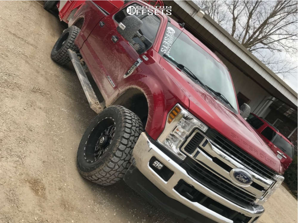 2019 Ford F-250 Super Duty with 20x10 -18 TIS 544BM and 35/12.5R20 ...