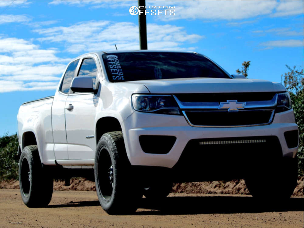 2016 Chevrolet Colorado with 20x10 -24 American Offroad A105 and 33/12 ...