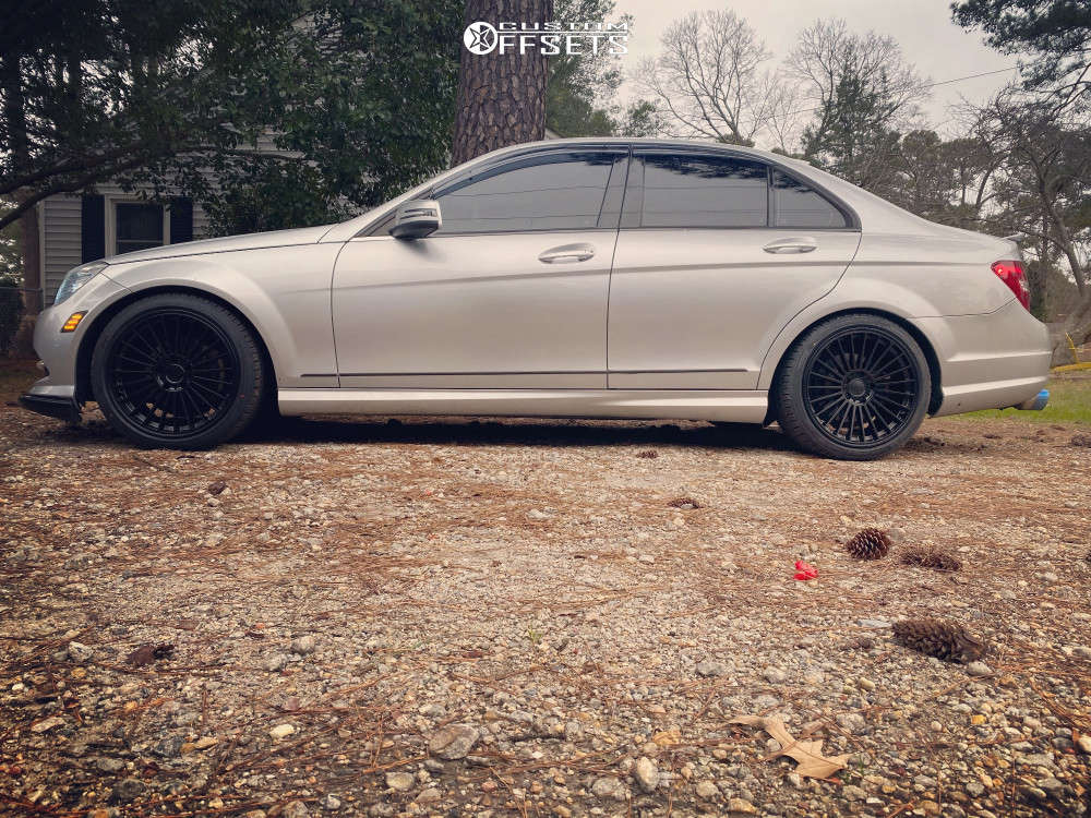 2011 Mercedes-Benz C300 with 18x8.5 42 Mandrus 23 and 225/40R18 Lexani ...
