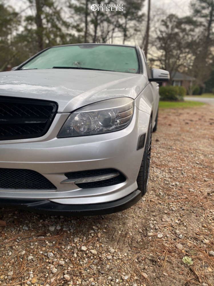2011 Mercedes-Benz C300 with 18x8.5 42 Mandrus 23 and 225/40R18 Lexani ...