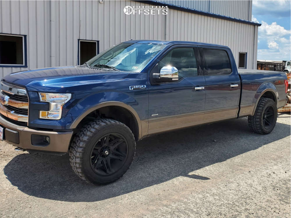 2016 Ford F-150 with 20x10 -25 Vision Razor and 33/12.5R20 Federal ...