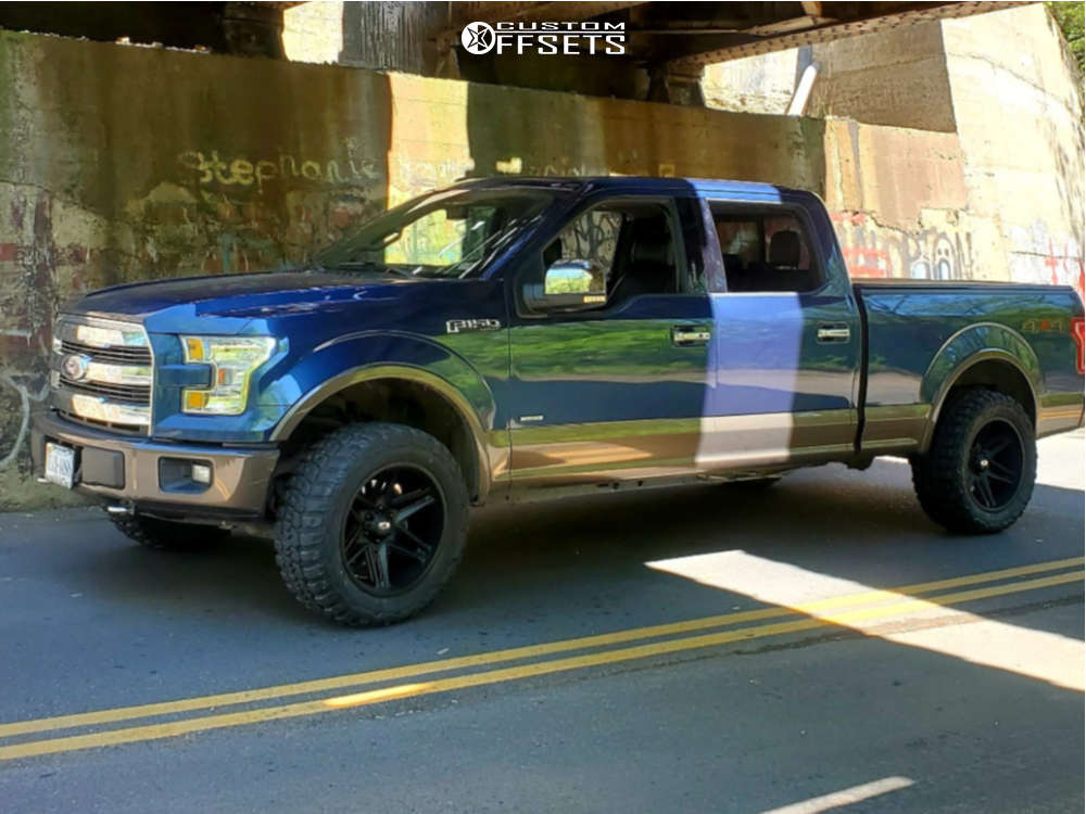 2016 Ford F-150 with 20x10 -25 Vision Razor and 33/12.5R20 Federal ...