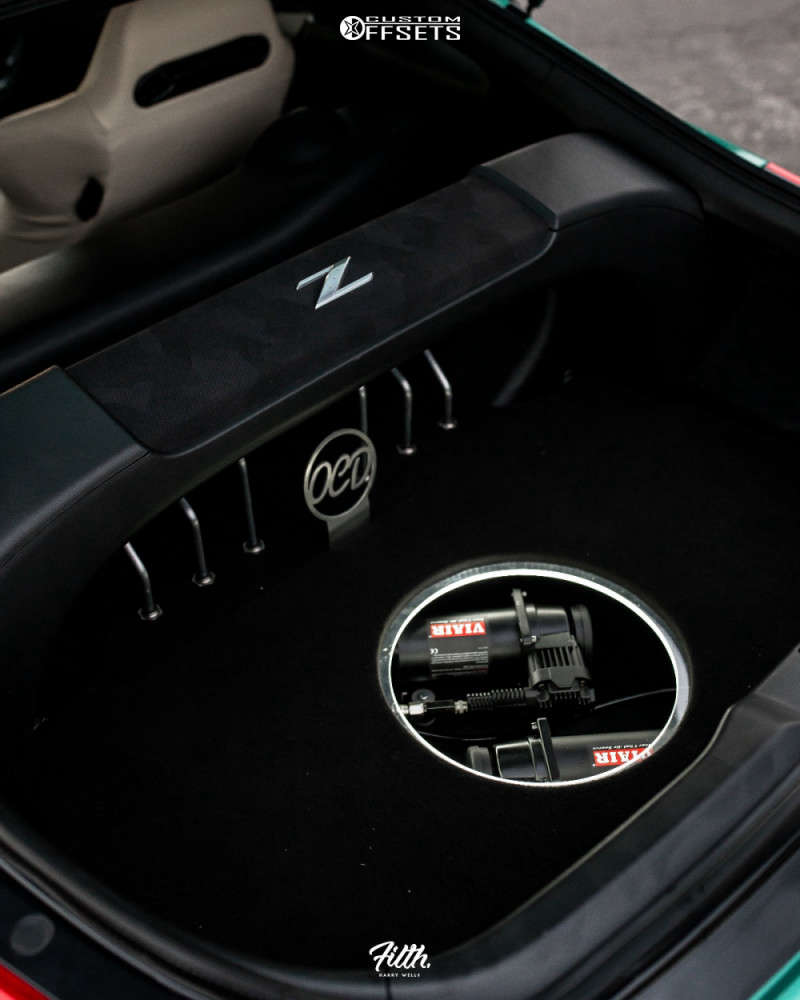 2008 Nissan 350Z with 19x10.5 0 Work Grand Seeker Ccx and 235/35R19 ...