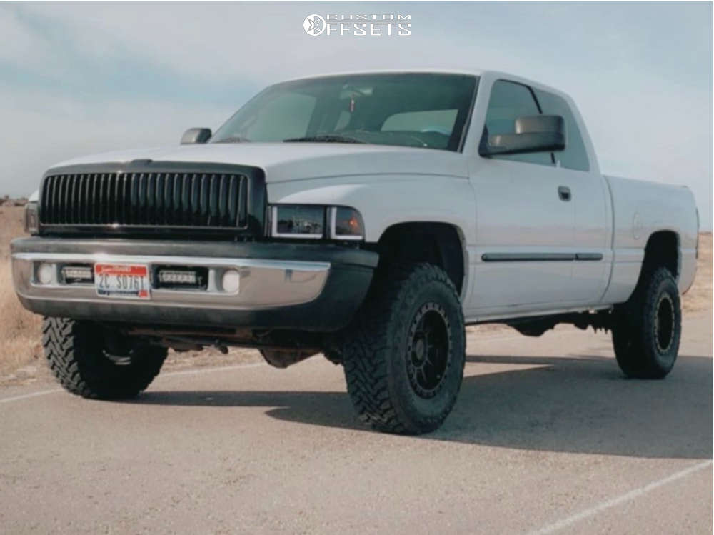 2001 Dodge Ram 1500 with 16x10 -25 American Racing Ar202 and 275/65R16 ...