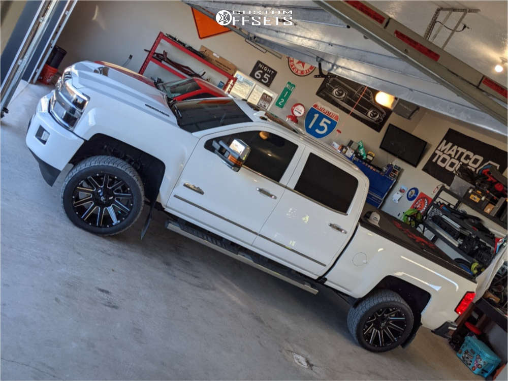 2019 Chevrolet Silverado 3500 HD with 22x10 -18 Fuel Contra and 305 ...