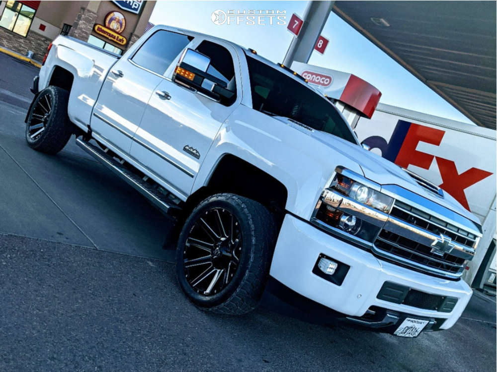 2019 Chevrolet Silverado 3500 HD with 22x10 -18 Fuel Contra and 305 ...