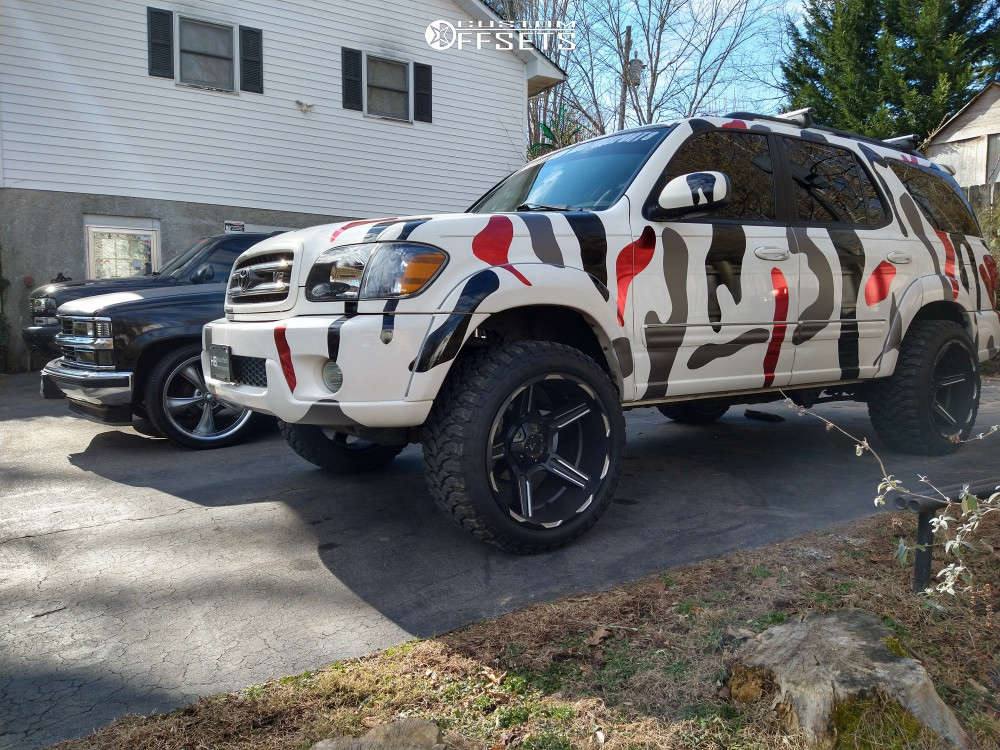 2004 Toyota Sequoia with 22x12 -44 V-Rock Ambush X and 33/12.5R22 ...