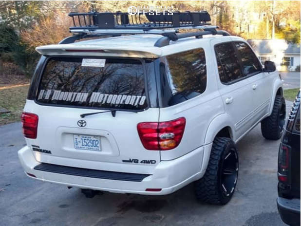2004 Toyota Sequoia with 22x12 -44 V-Rock Ambush X and 33/12.5R22 ...