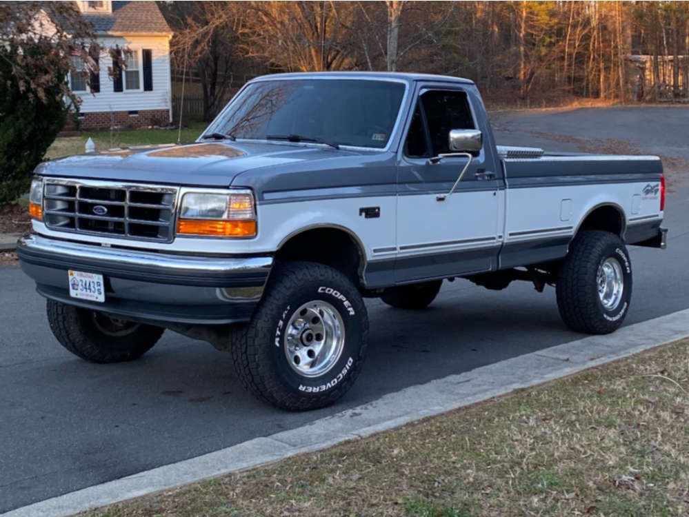 Cooper Discoverer AT3 XLT 33x12.50R15LT | 90000032607 | Custom Offsets