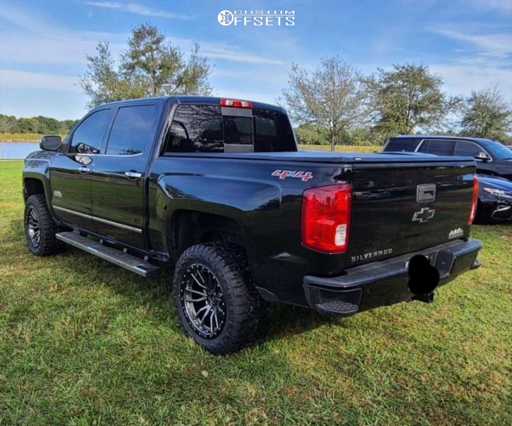 2017 Chevrolet Silverado 1500 with 20x10 -18 Fuel Rebel and 33/12.5R20 ...