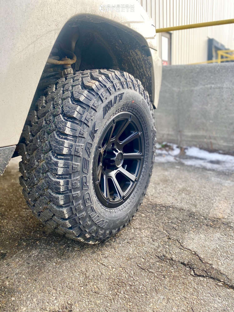 2006 Jeep Grand Cherokee with 17x8.5 -6 Vision Turbine and 285/70R17 ...