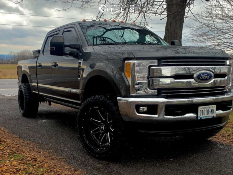 2017 Ford F-250 Super Duty with 22x12 -44 Hostile Alpha and 35/12.5R22 Cooper Discoverer Stt Pro ...