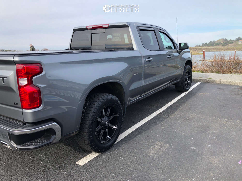 2020 Chevrolet Silverado 1500 with 20x9 0 Fuel Coupler and 275/60R20 ...
