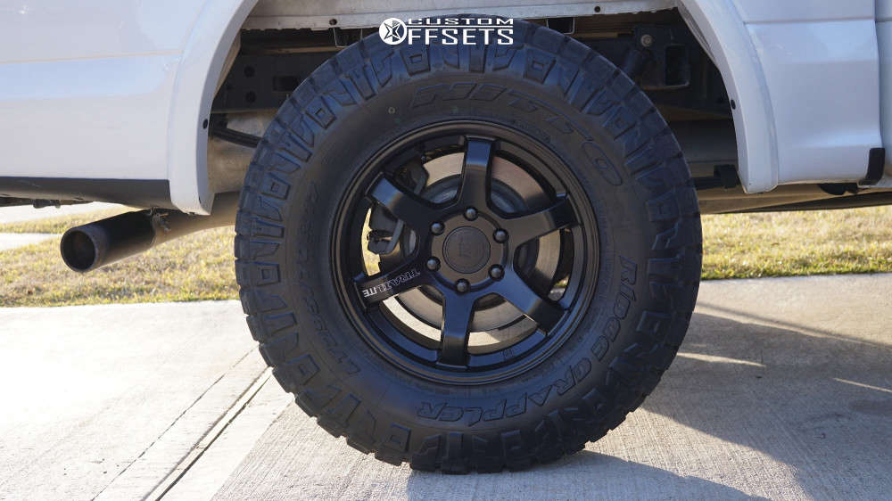 2017 Ford F-150 with 17x8.5 0 Motegi Mr150 and 295/70R17 Nitto Ridge ...