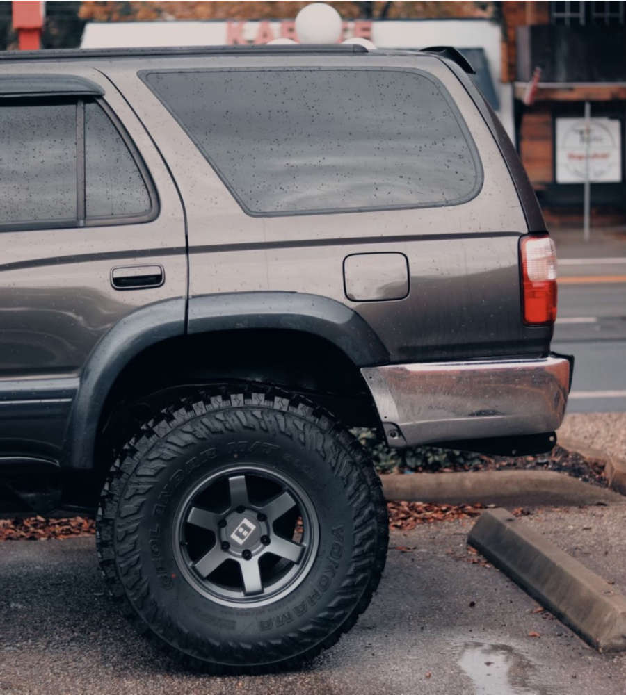 1998 Toyota 4Runner with 16x8 -10 Level 8 Mk6 and 35/12.5R16 Yokohama ...