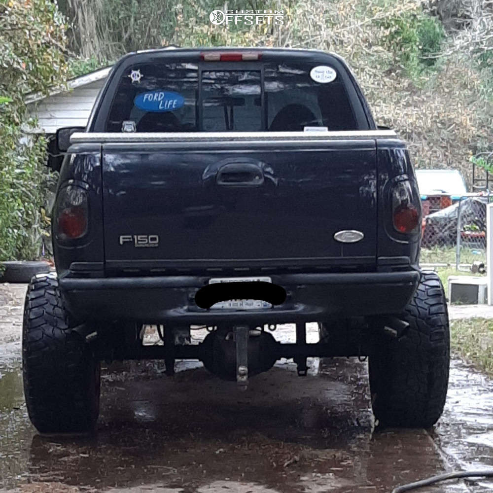 2001 Ford F-150 with 20x14 -76 Fuel Maverick and 37/13.5R20 Mastercraft ...