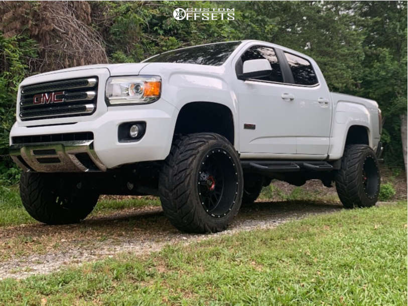 2017 GMC Canyon with 20x12 -44 XD Xd842 and 33/12.5R20 Federal Couragia ...