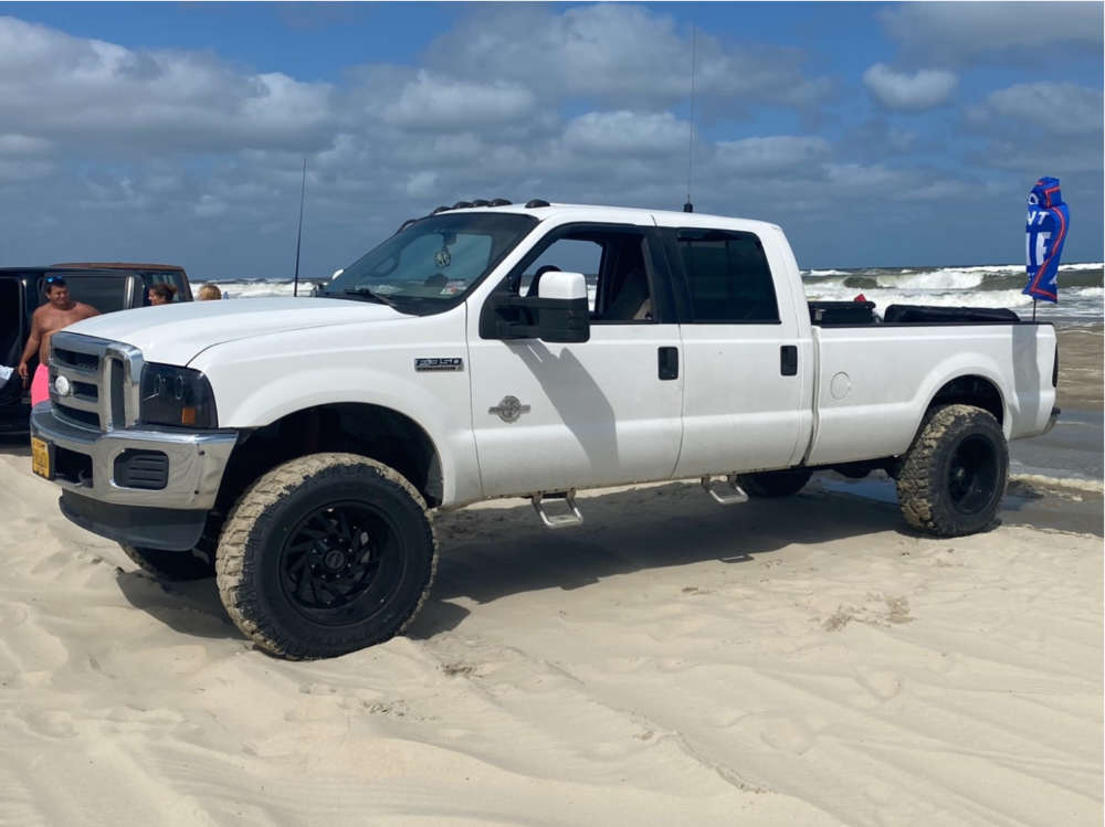 2000 Ford F-350 Super Duty with 20x12 -44 Hardrock Crusher and 37/12 ...