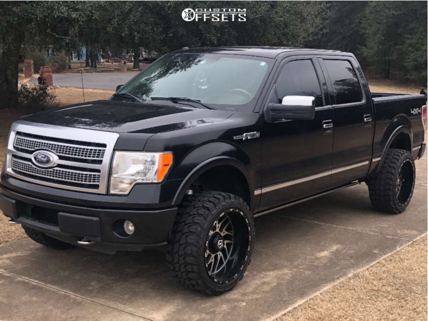 2010 Ford F-150 with 22x12 -44 TIS 544MB and 33/12.5R22 Gladiator Xcomp ...