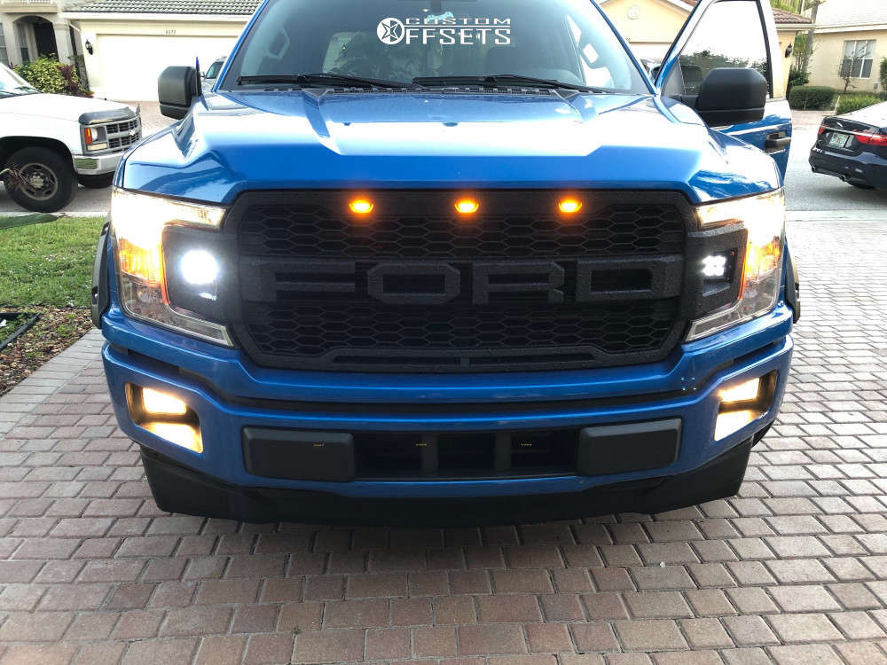 2020 Ford F-150 with 20x9 -12 Pro Comp 31 and 275/55R20 Venom Power ...