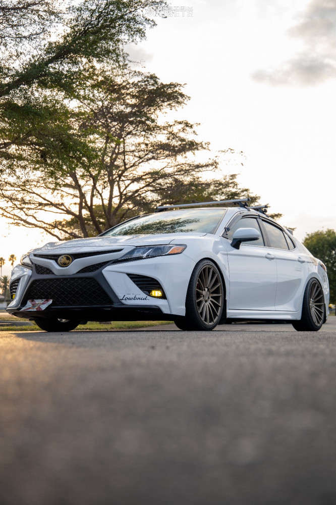 2020 Toyota Camry with 20x10 40 Niche Form and 255/30R20 Goodyear ...