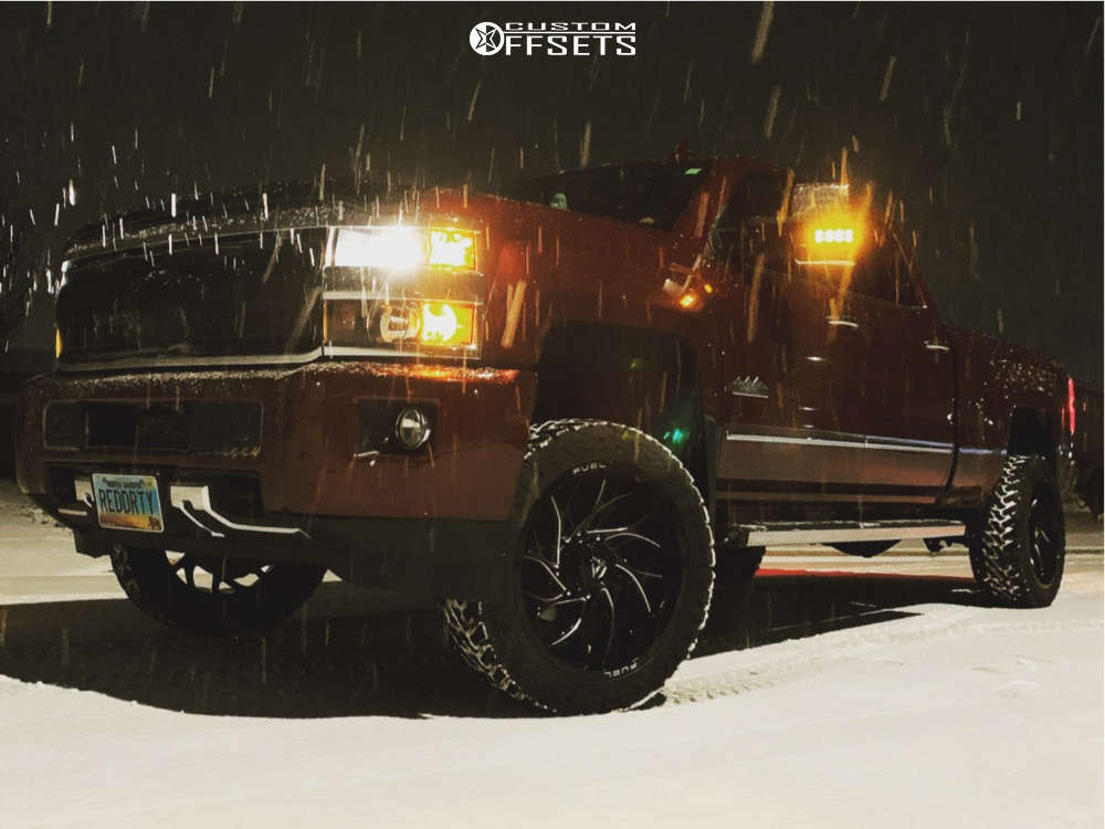 2016 Chevrolet Silverado 2500 HD with 22x10 -18 Fuel Runner and 33/12 ...