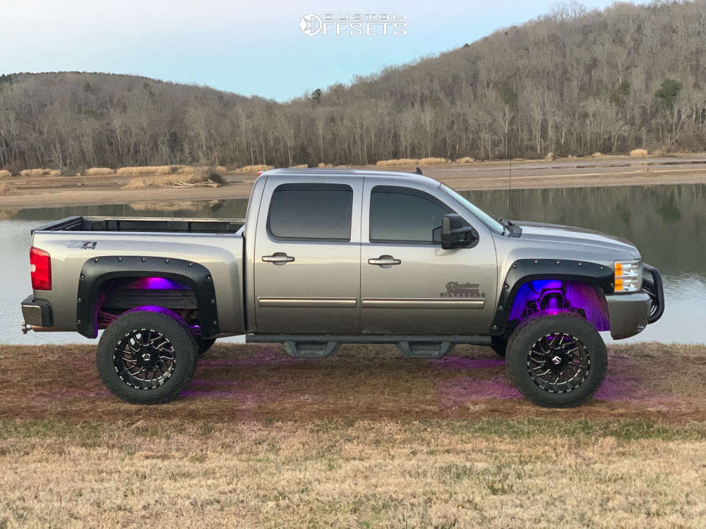 2013 Chevrolet Silverado 1500 with 20x12 -44 TIS 544BM and 35/12.5R20 ...