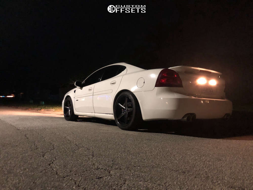 2008 Pontiac Grand Prix with 18x8 40 Touren Tr70 and 245/30R18 Michelin ...