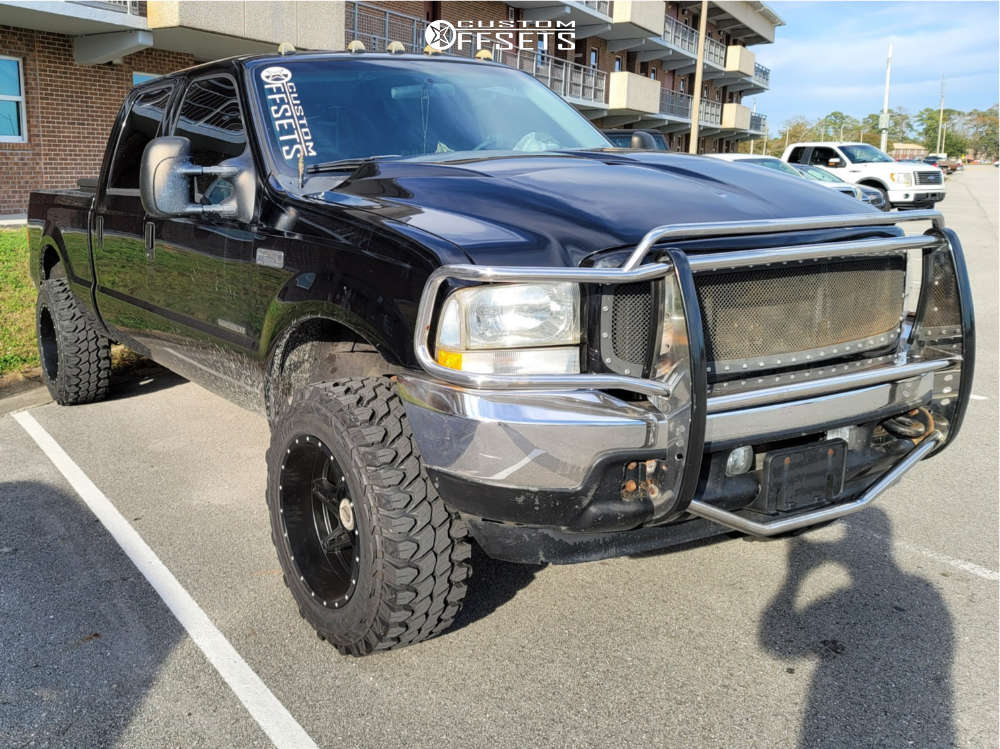 2002 Ford F-250 Super Duty with 20x11.5 -44 DX4 Skull and 35/12.5R20 ...