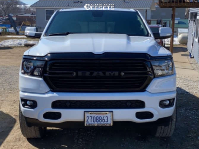 2020 Ram 1500 with 20x9 -12 Wicked Offroad W905 and 32/10.5R20 ...