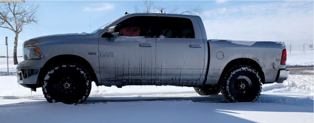 2018 Ram 1500 with 17x8 -12 Vision D Window and 35/12.5R17 Federal ...
