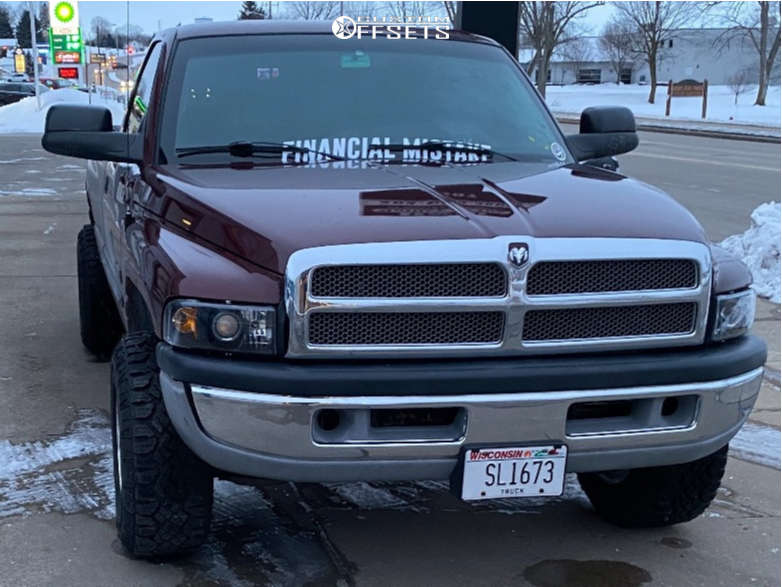 2001 Dodge Ram 2500 with 16x10 -25 Pro Comp 69 and 265/75R16 Goodyear ...