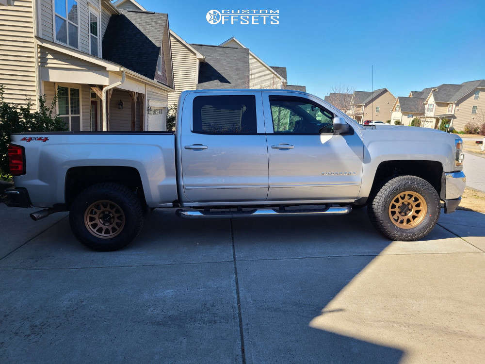 2018 Chevrolet Silverado 1500 with 17x8.5 0 Method MR703 and 285/70R17 Falken WildPeak AT3W and ...