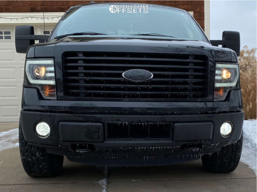 2014 Ford F-150 with 18x9 -12 Fuel Tactic and 32/11.5R18 Toyo Tires ...