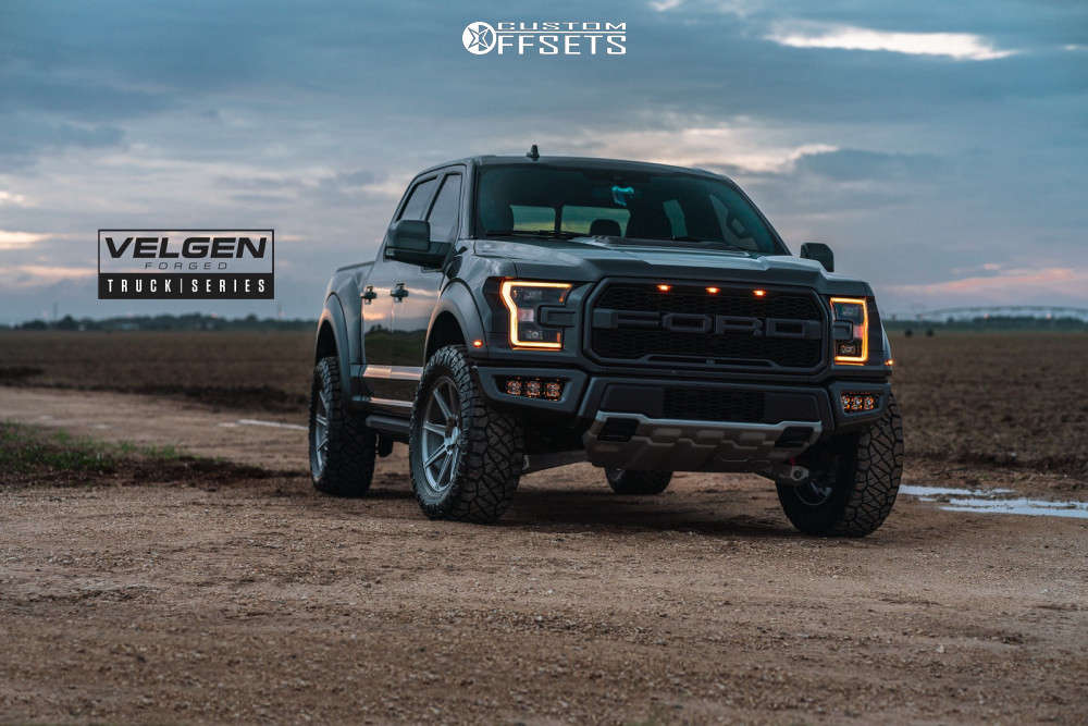 2020 Ford Raptor with 20x9 12 Velgen Vft9 and 35/12.5R20 Nitto Ridge ...