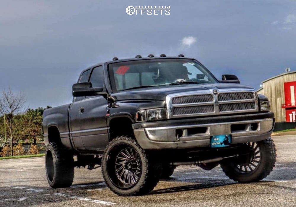 1999 Dodge Ram 2500 with 22x12 -51 ARKON OFF-ROAD Caesar and 33/12.5R22 ...