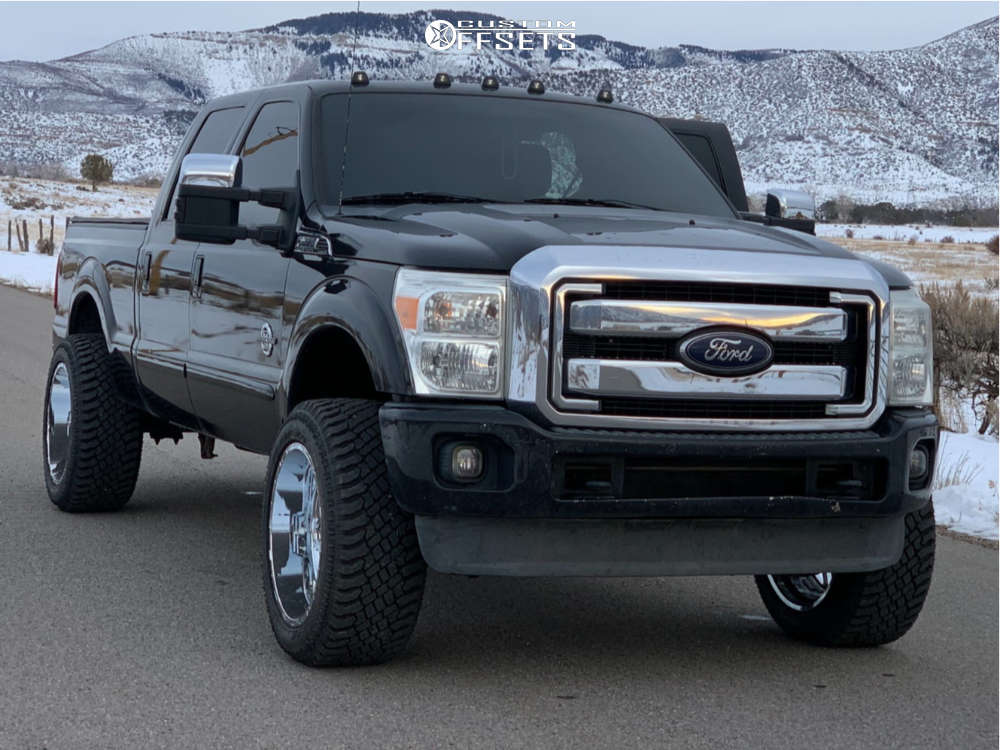 2012 Ford F-250 Super Duty with 22x12 -44 TIS 544C and 325/50R22 Atturo ...