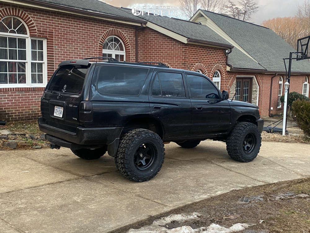 2002 Toyota 4Runner with 17x10 -18 Fuel Shok and 33/12.5R17 Gladiator ...