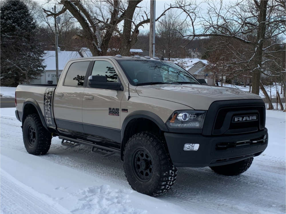2018 Ram 2500 with 17x8.5 15 Pacer Nighthawk and 37/12.5R17 Federal ...