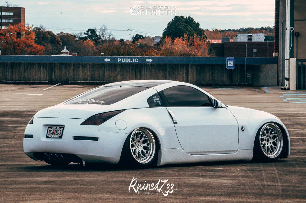 2003 Nissan 350Z Wheel Offset Tucked Air Suspension | 1479818 | Custom ...