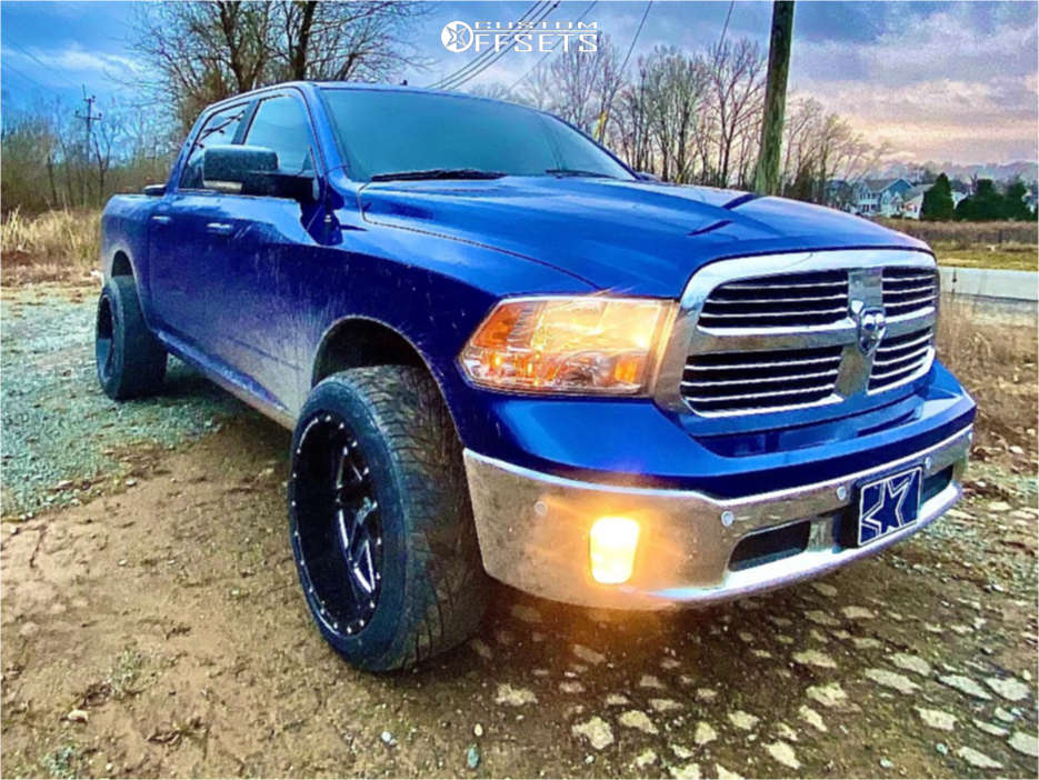 2019 Ram 1500 Classic with 22x12 -44 Hardrock Bones Xposed and 305 ...