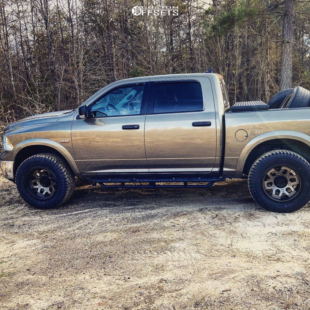 2014 Ram 1500 with 20x10 -25 Ultra Warlock and 35/12.5R20 Atturo Trail ...